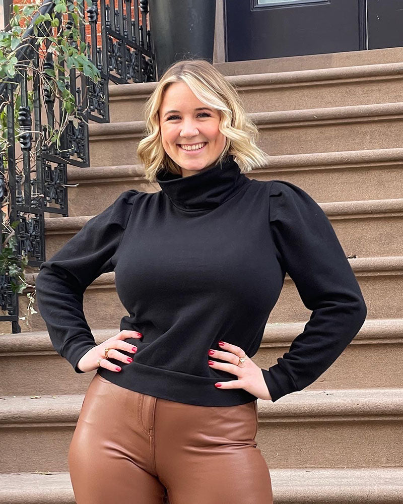 Clothing for Women with Fuller Bust D Cup+, Mid-Size // PerfectDD